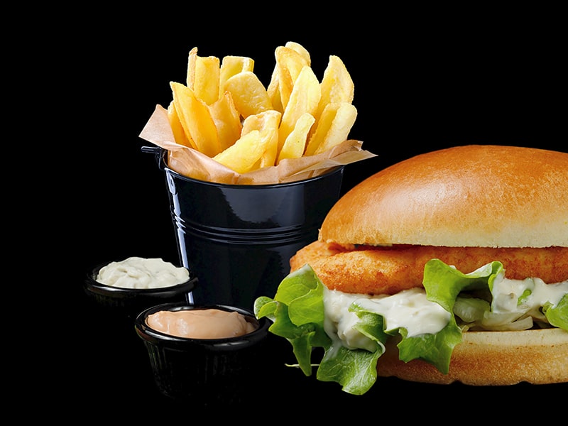 Meniu Burger LUCA cu șnițel de pui